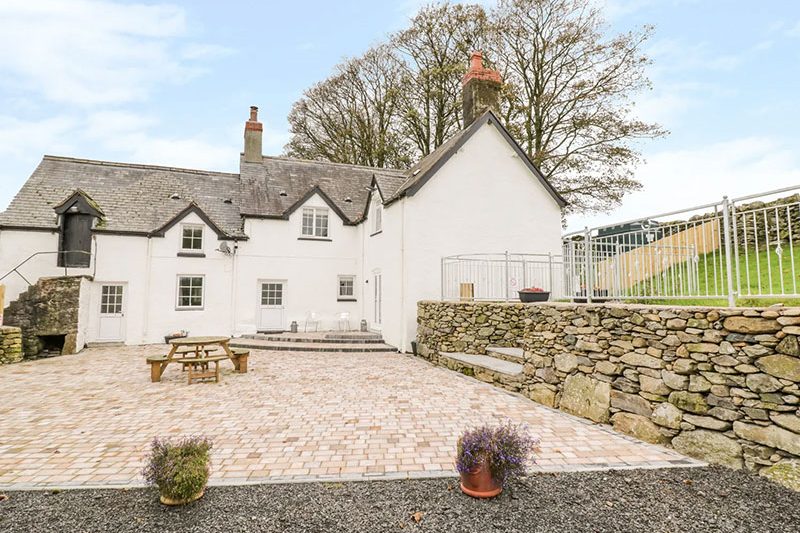 Tai Ucha, Cerrigydrudion | British Farm Stays